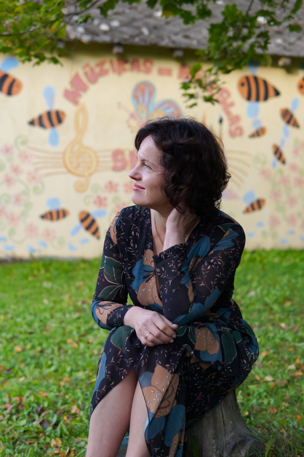 Īdegt līsmenis školānu acīs. Saruna ar pedagogi Intu Brenci - lakuga.lv