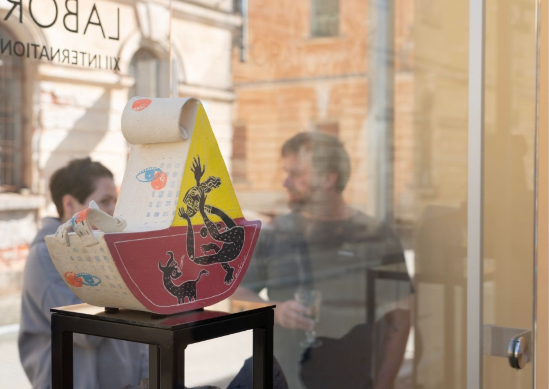 Rotko muzeja keramikys simpozeju nūslēgs ar izstuodem, lekceju i guņs performaņci - lakuga.lv